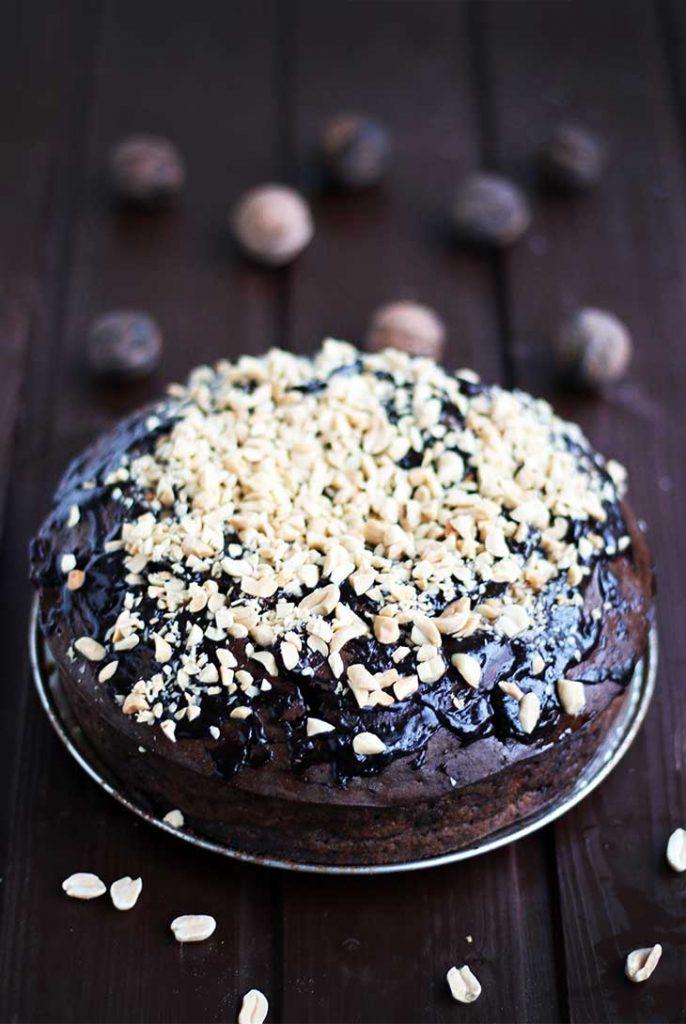 Vegan Chocolate Cake | Easiest vegan cake recipe ever