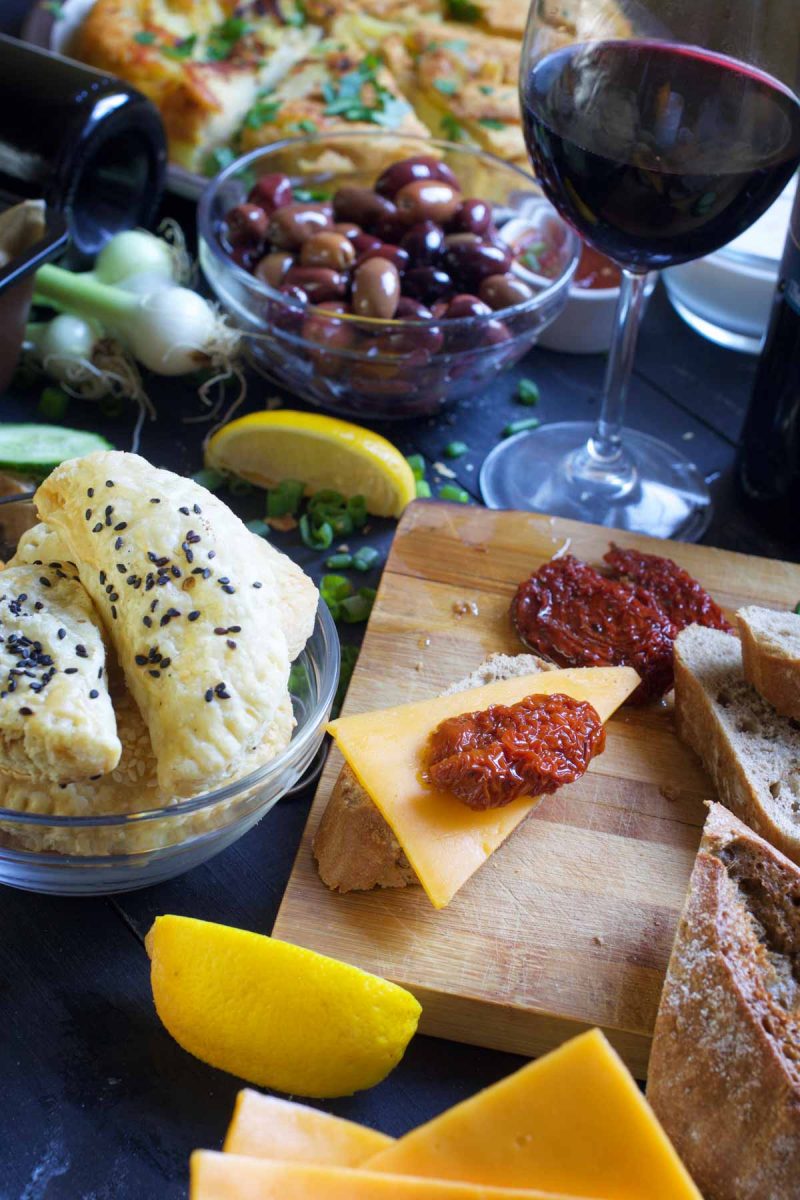 Vegan Tapas - Recipes. Drinks. How To Guide