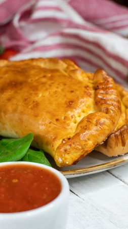 Vegan Calzones - Gourmandelle