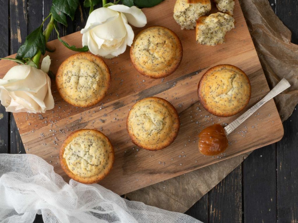 Poppyseed Muffins - Gourmandelle