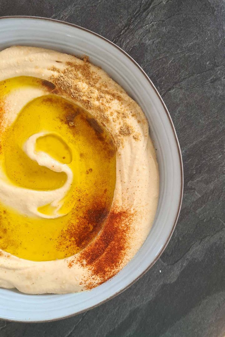 Humus simplu - reteta, trucuri si sfaturi pentru un humus perfect