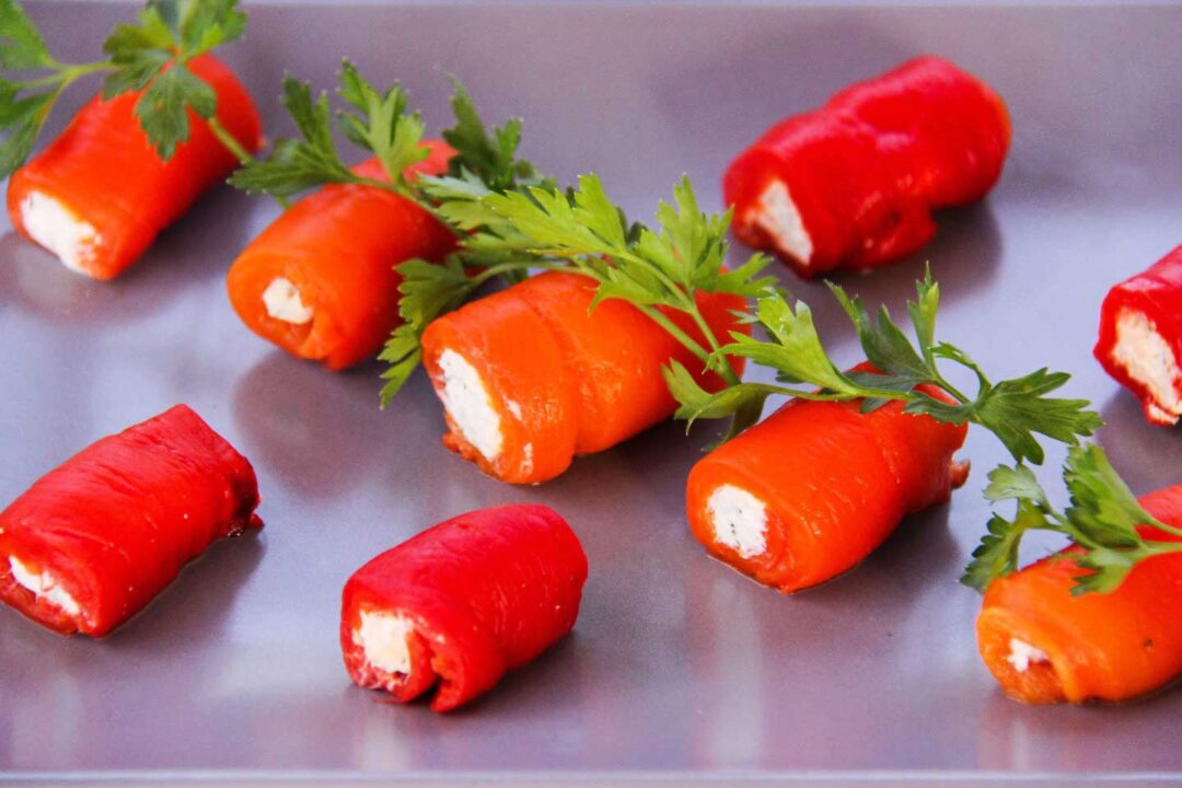 10+ Retete de rulouri sarate servite ca aperitive rapide