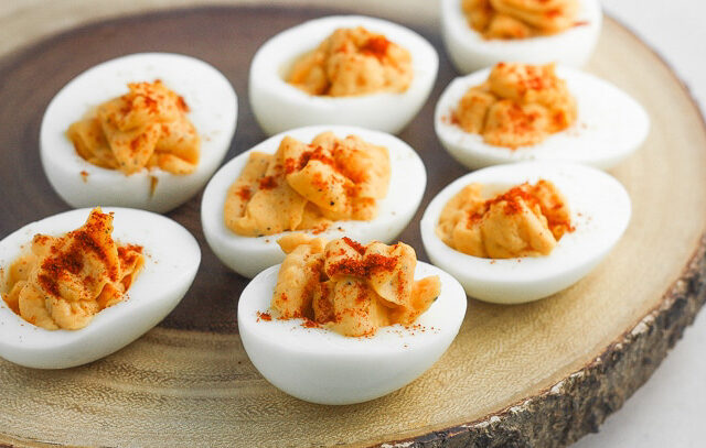 10 Retete de oua umplute care sunt extrem de usor de facut - Gourmandelle