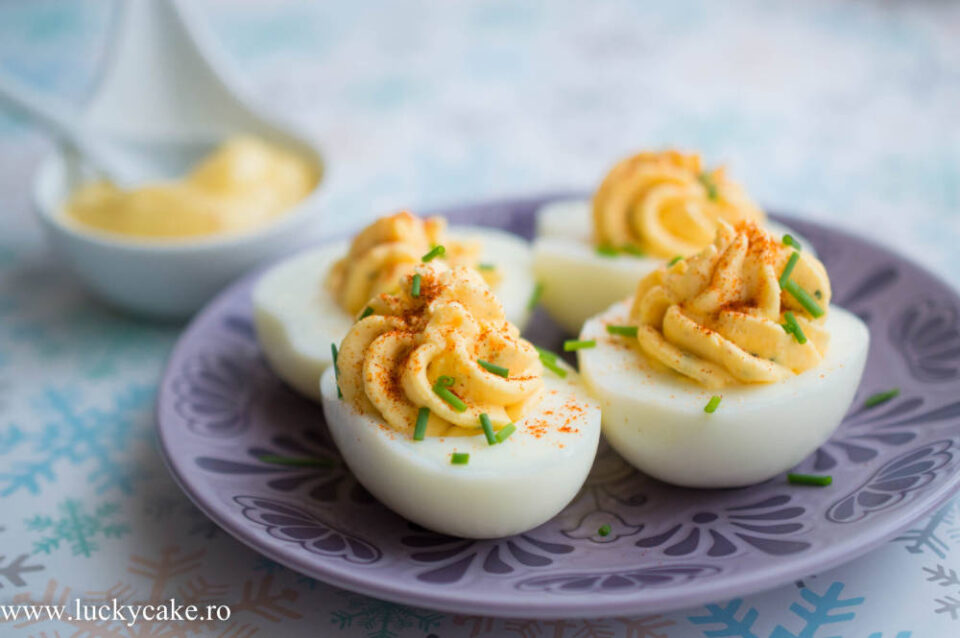 10 Retete de oua umplute care sunt extrem de usor de facut - Gourmandelle