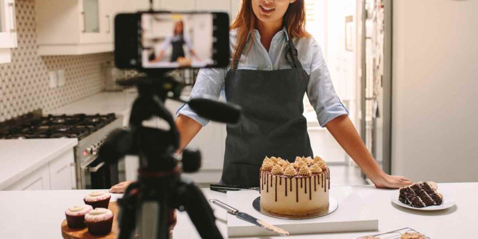8 Tips for Taking Better Videos of Your Food for Social Media